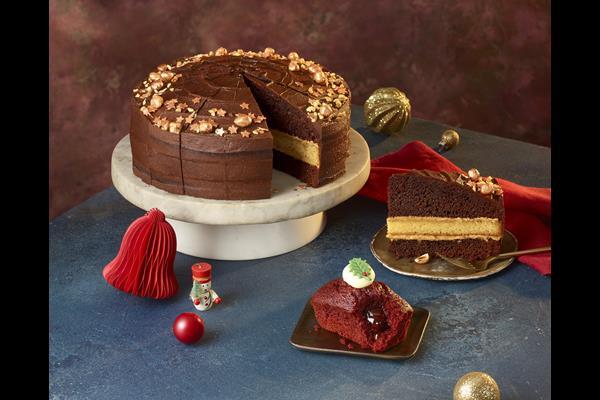 Costa Coffee launches Christmas menu with new festive items | The Grocer